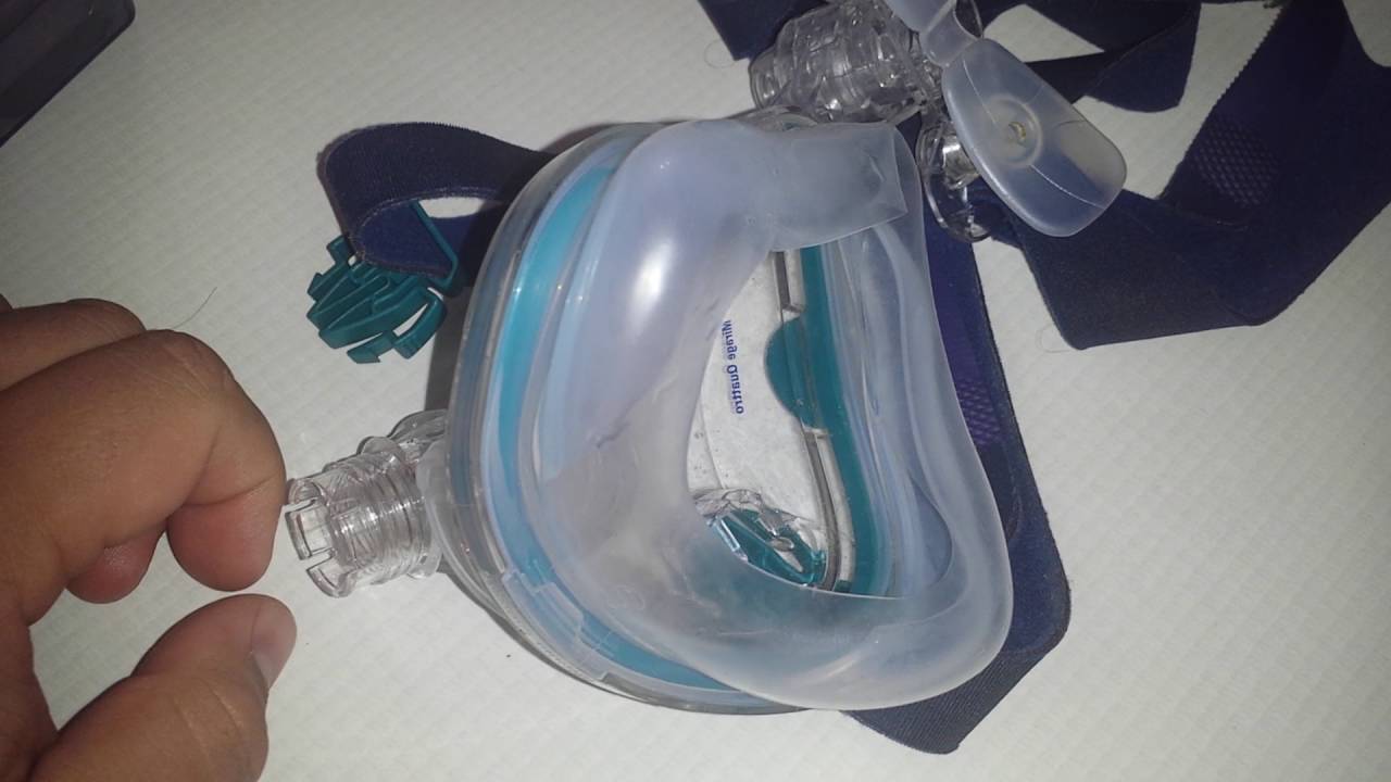 How to remove oils from your CPAP Mask - YouTube
