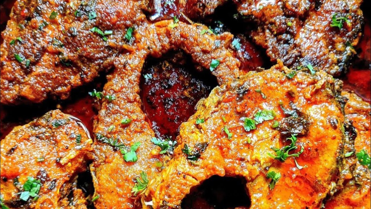 How to Cook Bihari Style Fish Curry | Irresistible Catfish Recipe - YouTube