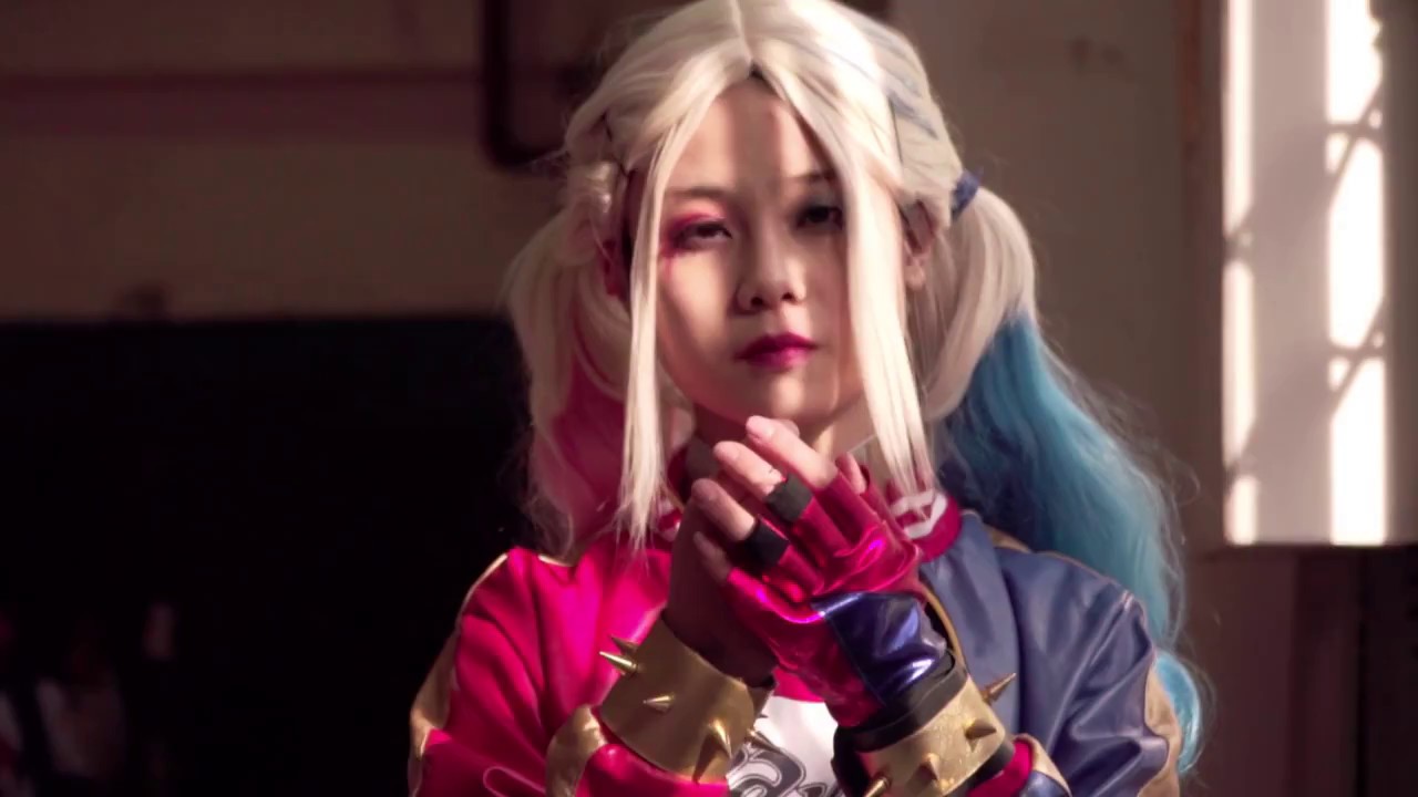 A Sad Chinese Comic-con Video You never seen 这是一个你从未见过的悲伤地漫展视频 - YouTube