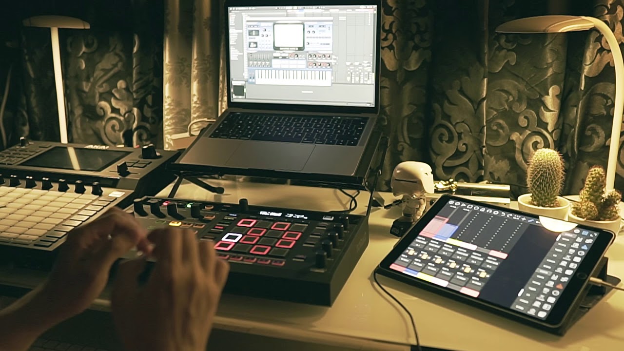 Toraiz Squid + Touchable Pro + Ableton 10 - YouTube