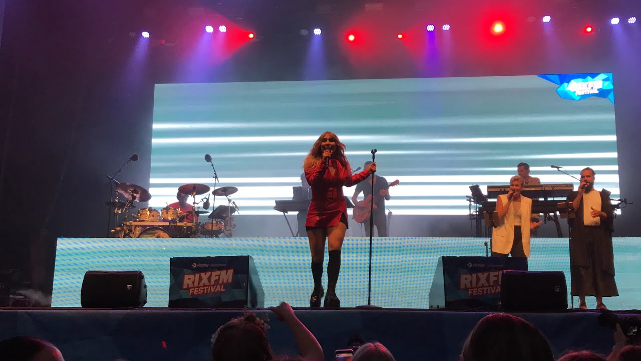 Hälsa gud - Miss li, at rix fm festival in Norrköping 17/08-23 - YouTube