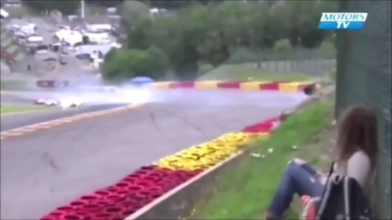 Sharp Suspension Failure Big Crash @ 2014 GT Spa Race 2 - YouTube