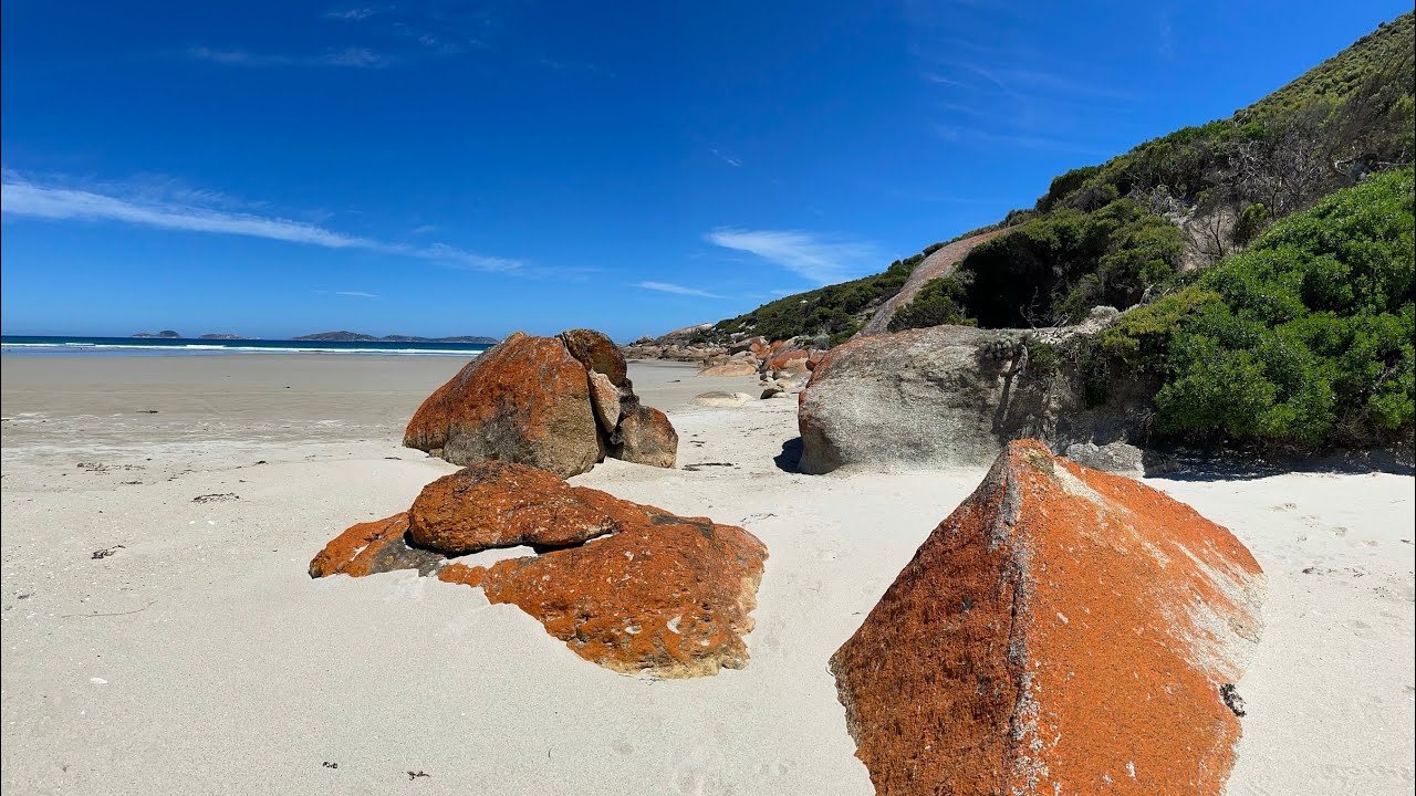 Oberon Bay Hike - YouTube