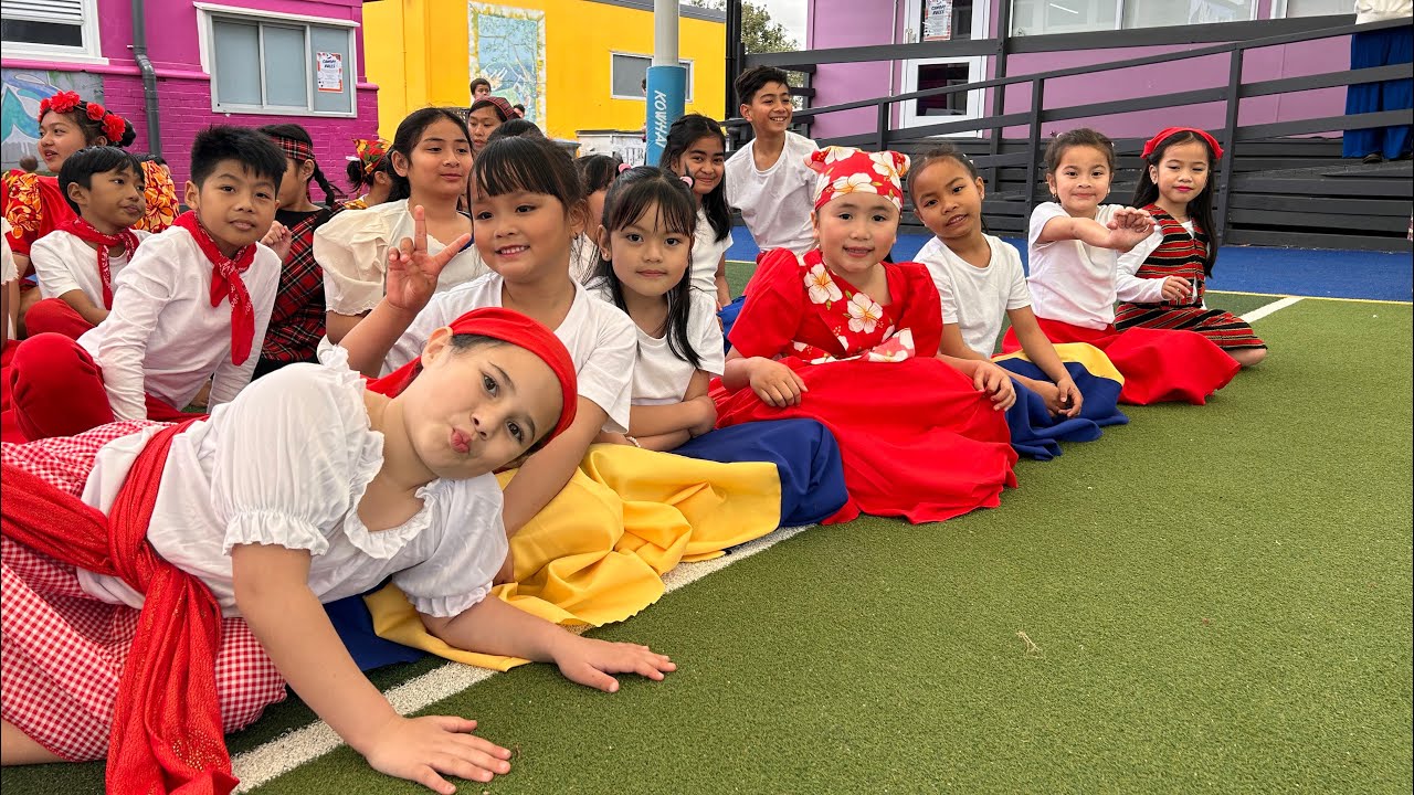 Filipino Performance: Year 1-3 - YouTube