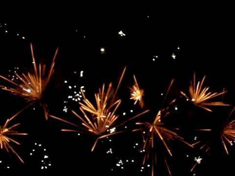 Atomic Tornado - 90 Shot - Marvel Fireworks - YouTube