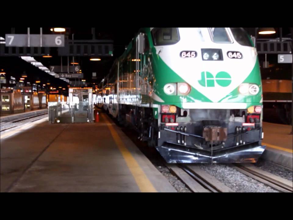 Union GO/VIA Train Station [HD] - YouTube