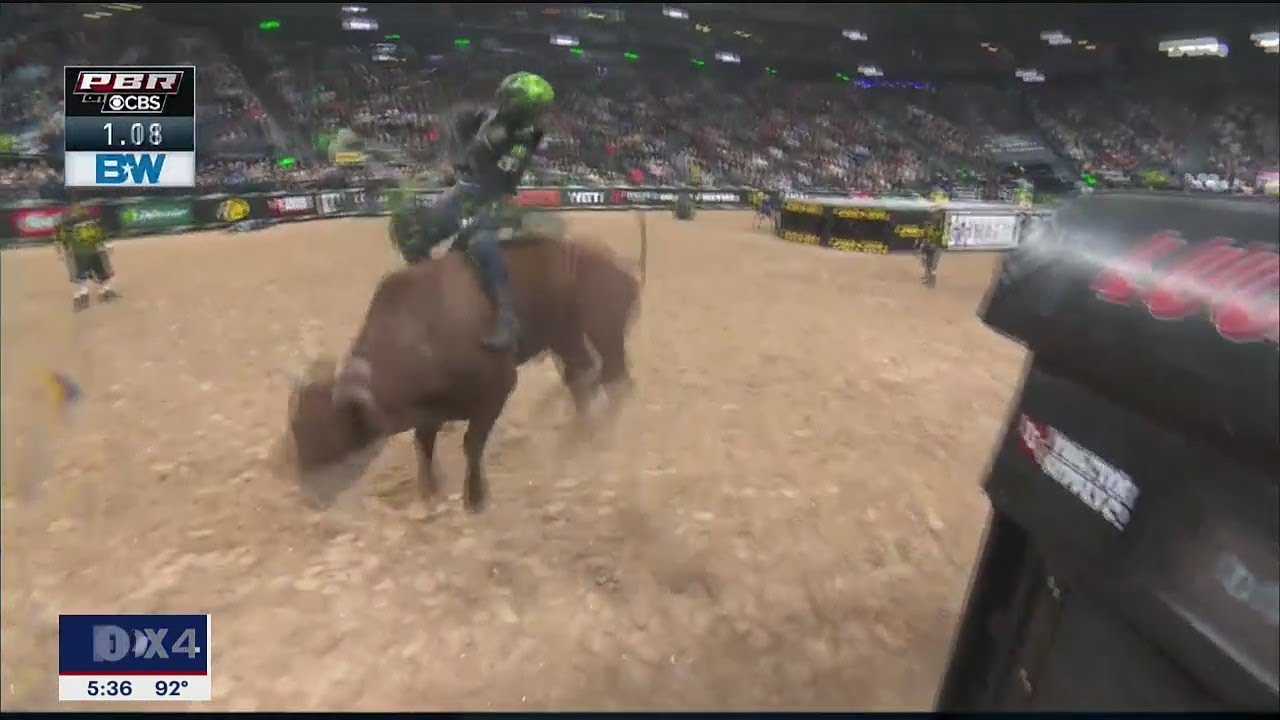 PBR World Finals kick off at Dickies Arena in Fort Worth - YouTube