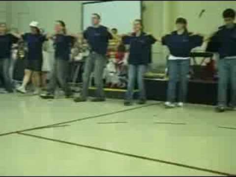 Saint Anthony Greek Dance Group dances the Pentozali - YouTube