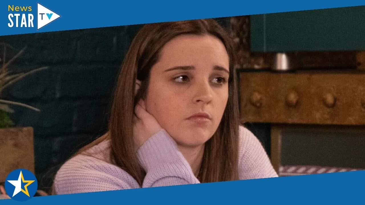 Coronation Street star shares reason Amy stays quiet after rape - YouTube