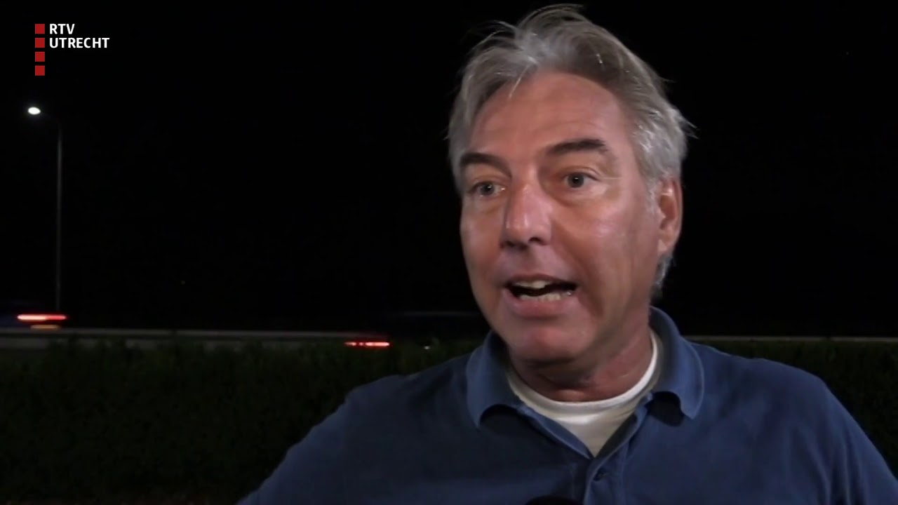 Pegida bij Ulu-moskee [RTV Utrecht] - YouTube