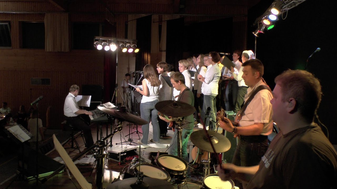 „We sing - you dance" mit WILDFEIER und 4 Chören in Grettstadt - YouTube