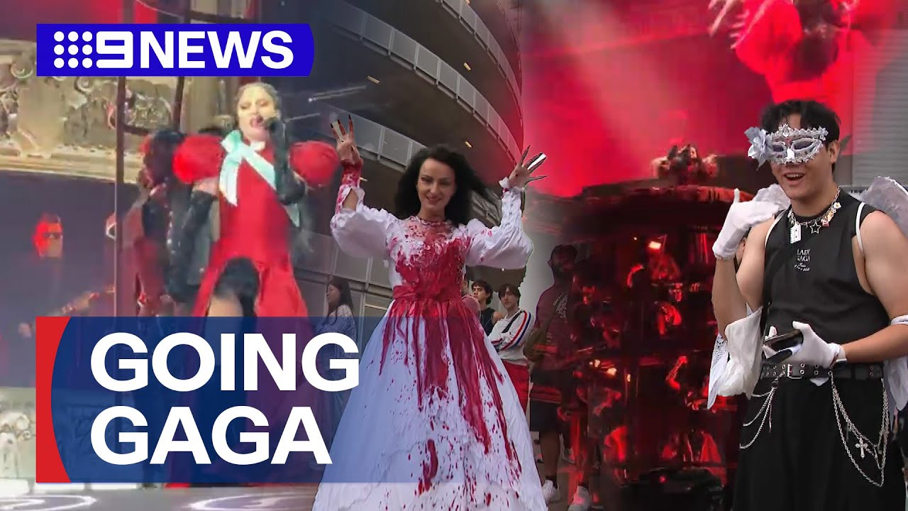 Fans go 'gaga' for Lady Gaga in Sydney | 9 News Australia - YouTube