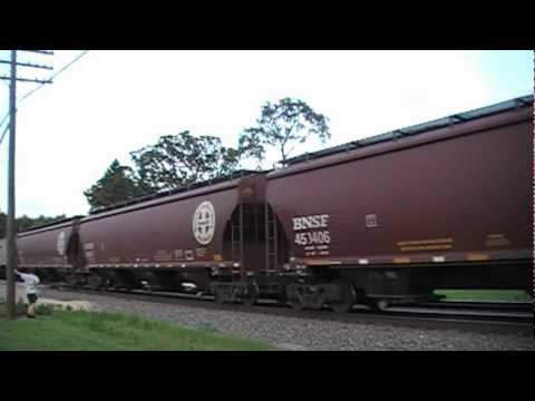 NS 8784 HLCX 5964 NS 7051 lead the H-NSINTW - YouTube