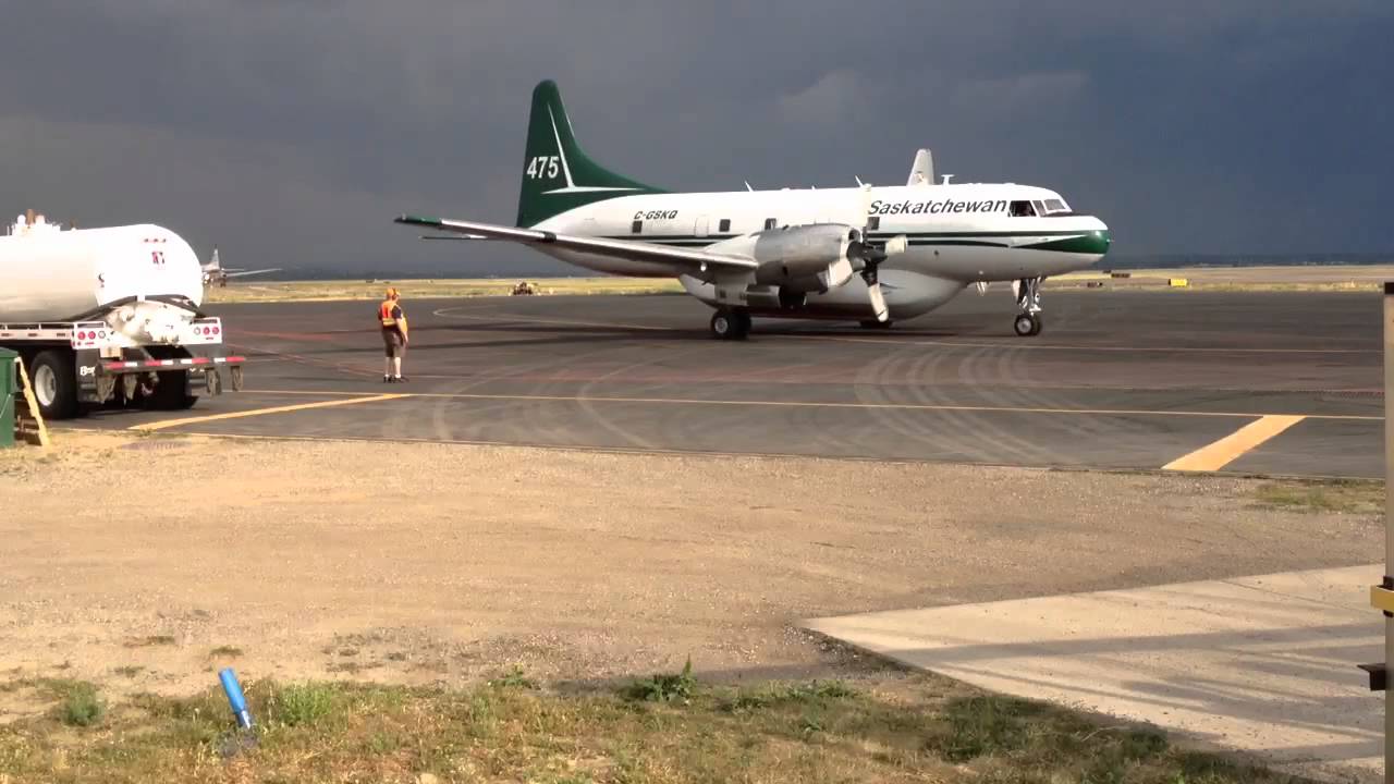 Saskatchewan 745 firefighting Plane - YouTube