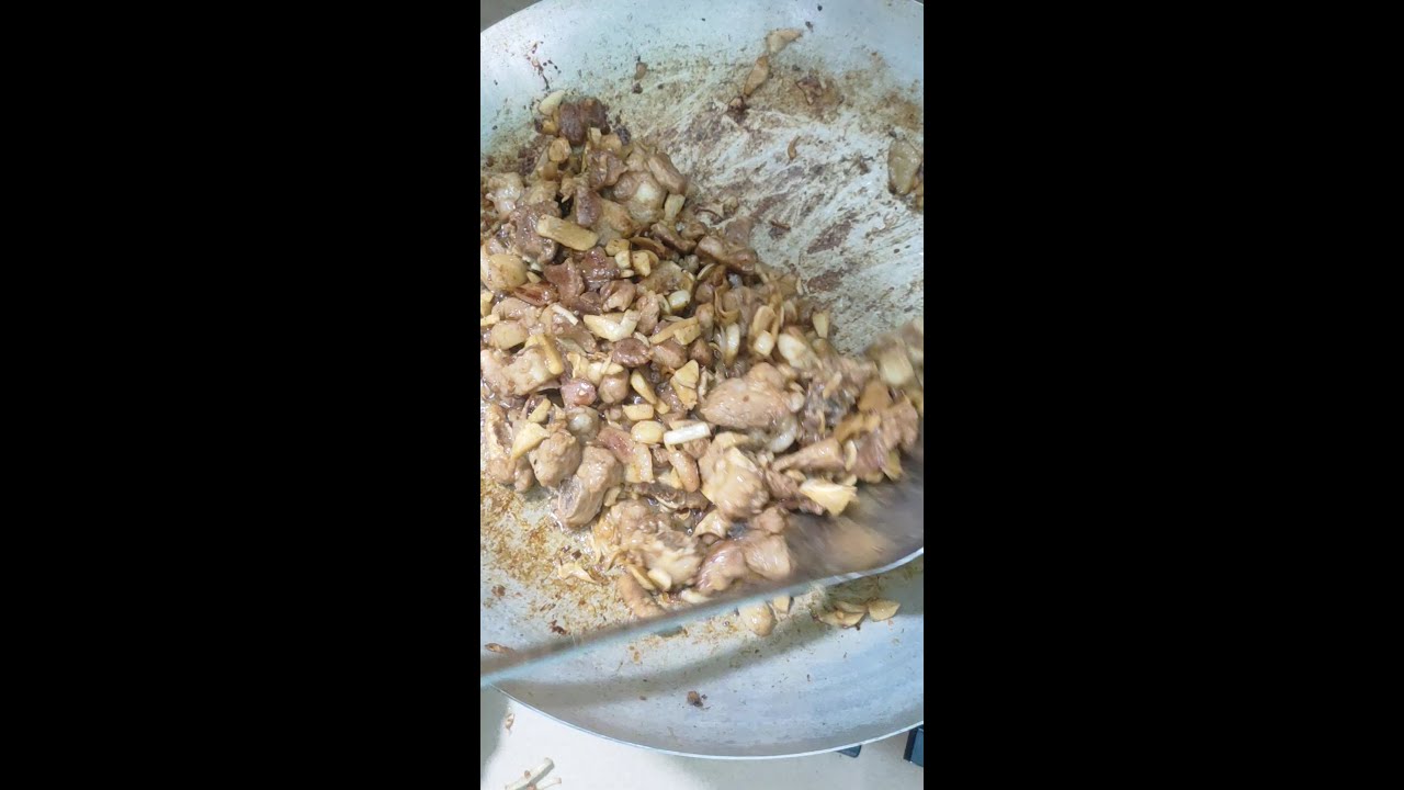 How to make stir fried ginger របៀបធេី្វឆាខ្ងី - YouTube