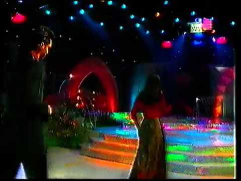 Shawn Baharin & Syafinaz - Antara Kita - YouTube