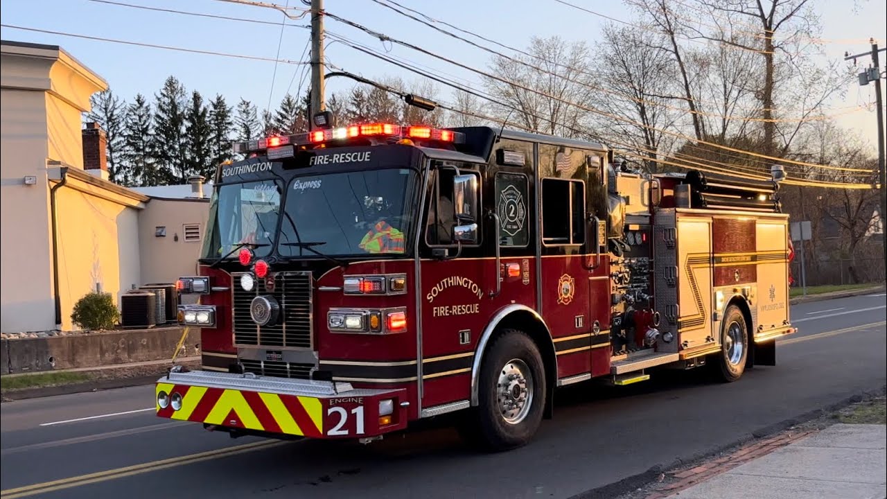 *Pinned Q2b + Major Airhorn* Southington Fire Department Engine 21 ...