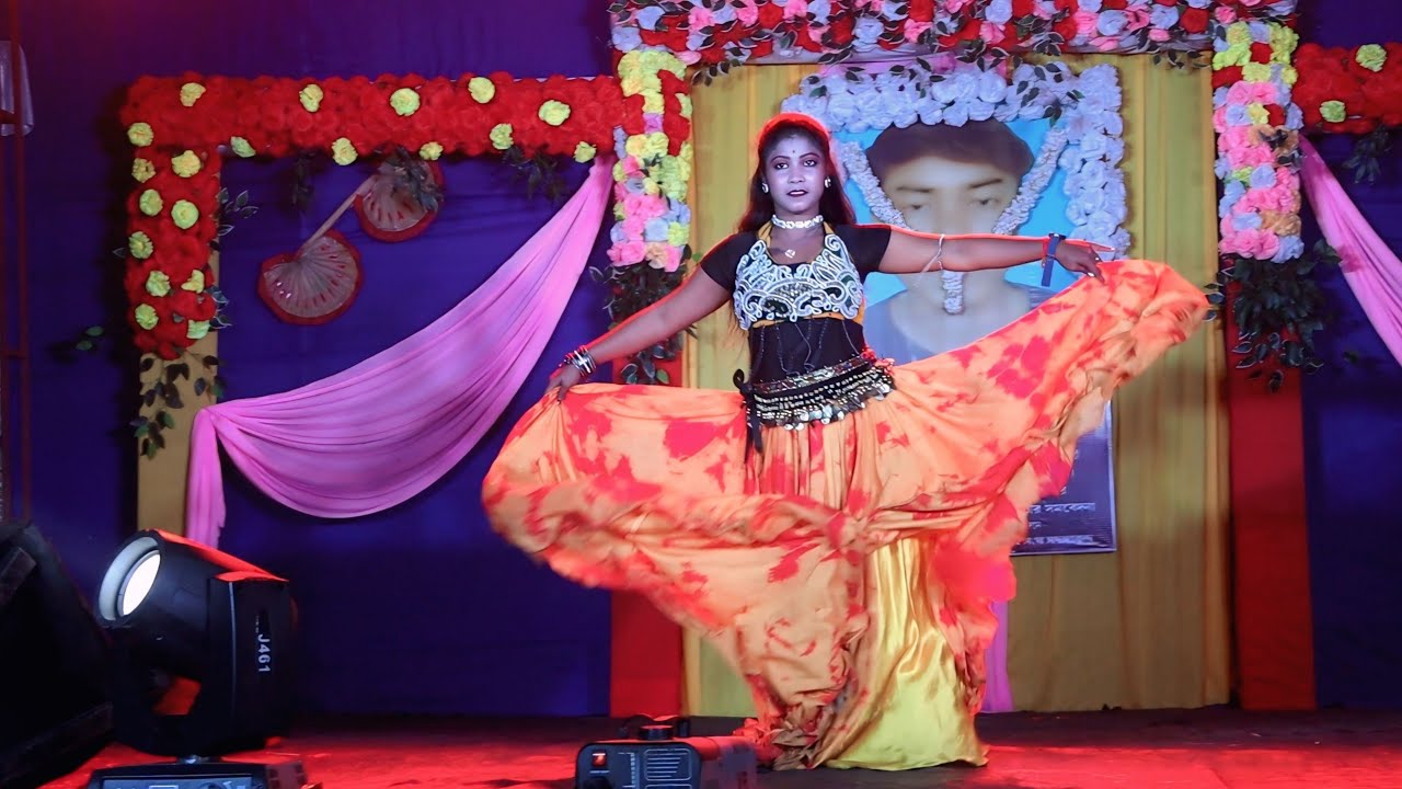 Pucho Zara Pucho // Dance Performance // S Gee Music - YouTube