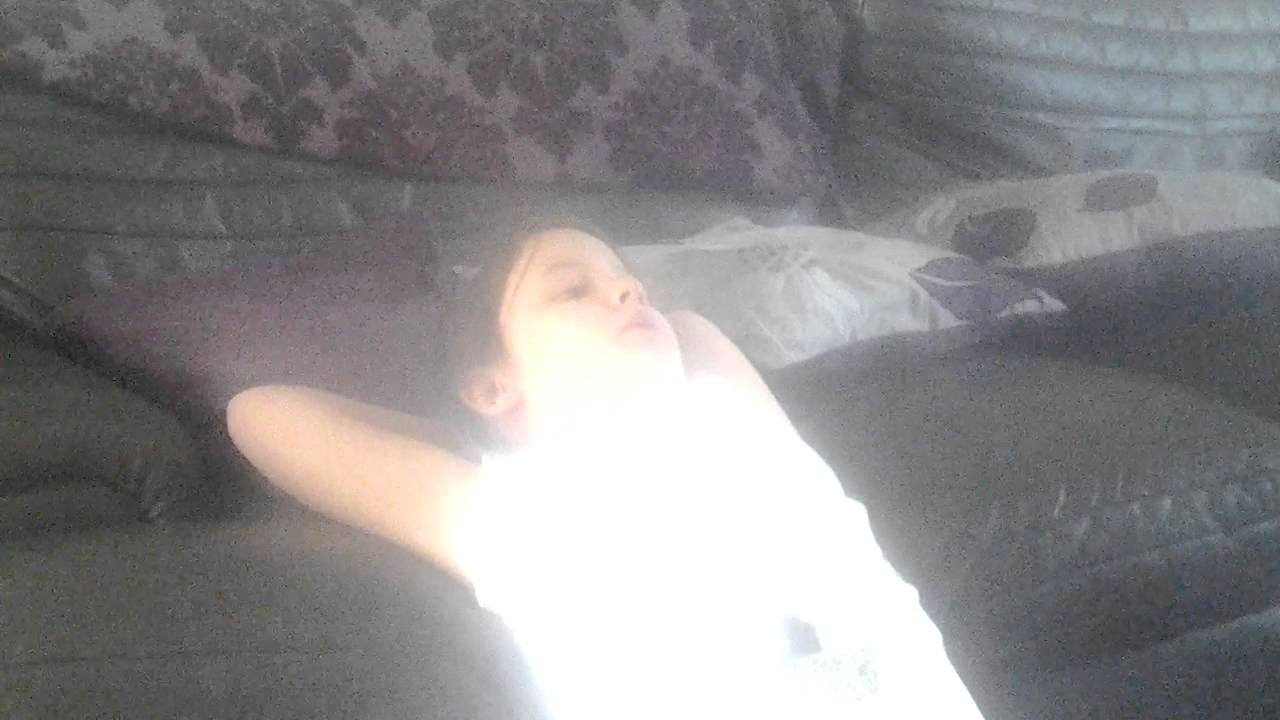 Lydia crying - YouTube
