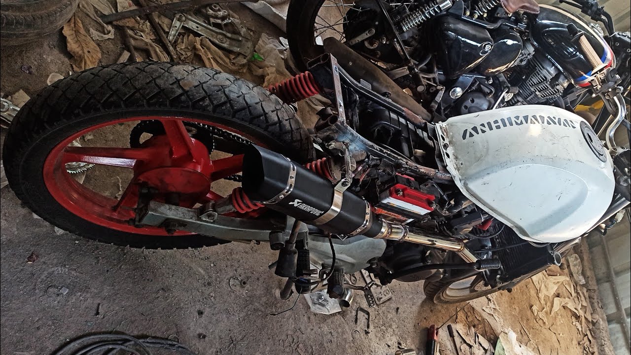 SCRAMBLER PART - 2 / MODIFIED BIKE / CBZ / CUSTOM - YouTube