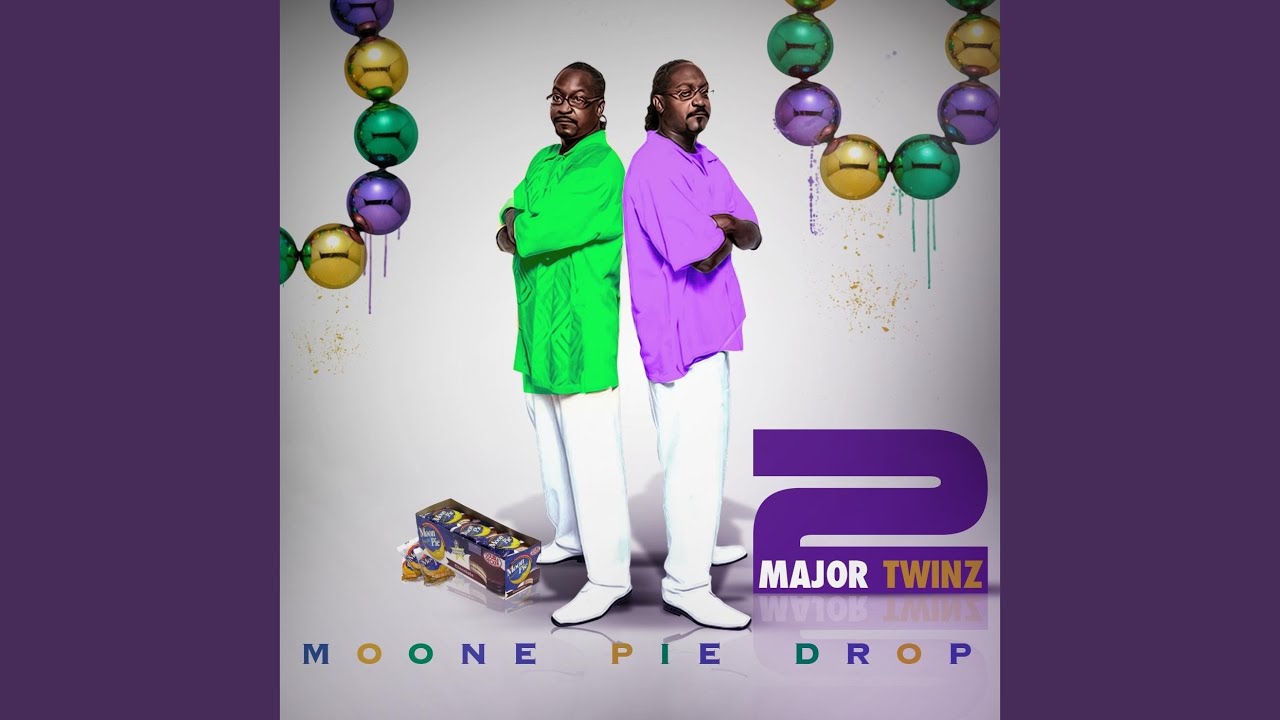 Moone Pie Drop - YouTube