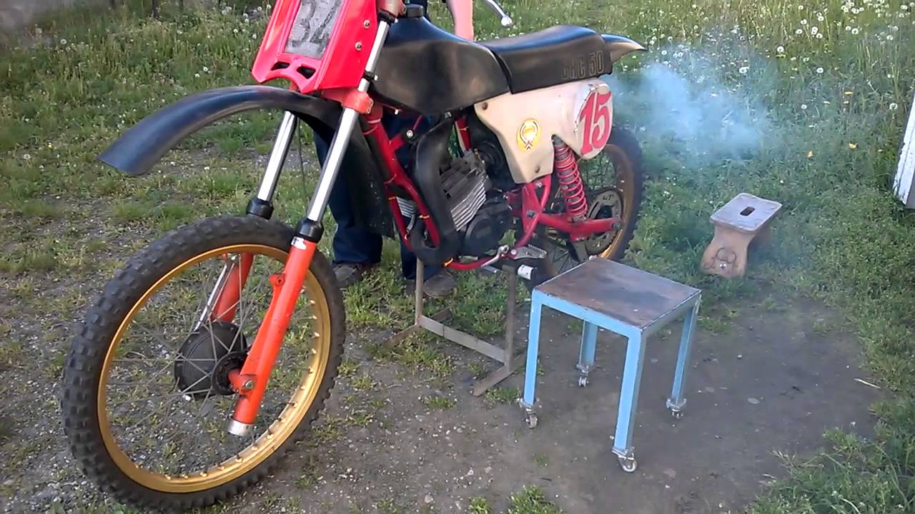 PROVA MOTORE 80cc MINARELLI P6 - YouTube