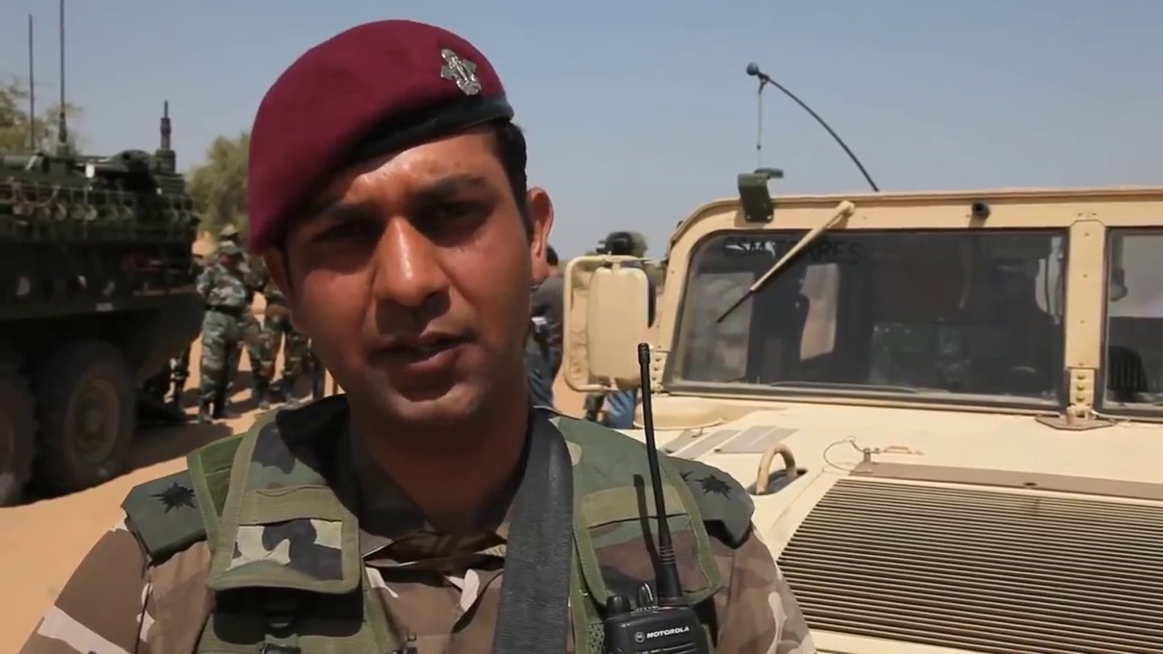 US Soldiers Training With Indian PARA Commandos - YouTube