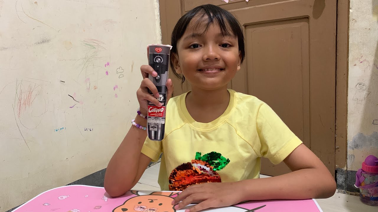 REVIEW MAKANAN | WALLS ICE CREAM CALIPPO STAR WARS STRAWBERRY ...