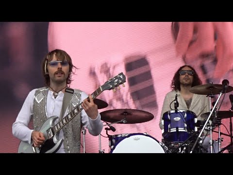 Lewis OfMan - Get Fly (I Wanna) (Live) Paris, We Love Green 2024 - YouTube