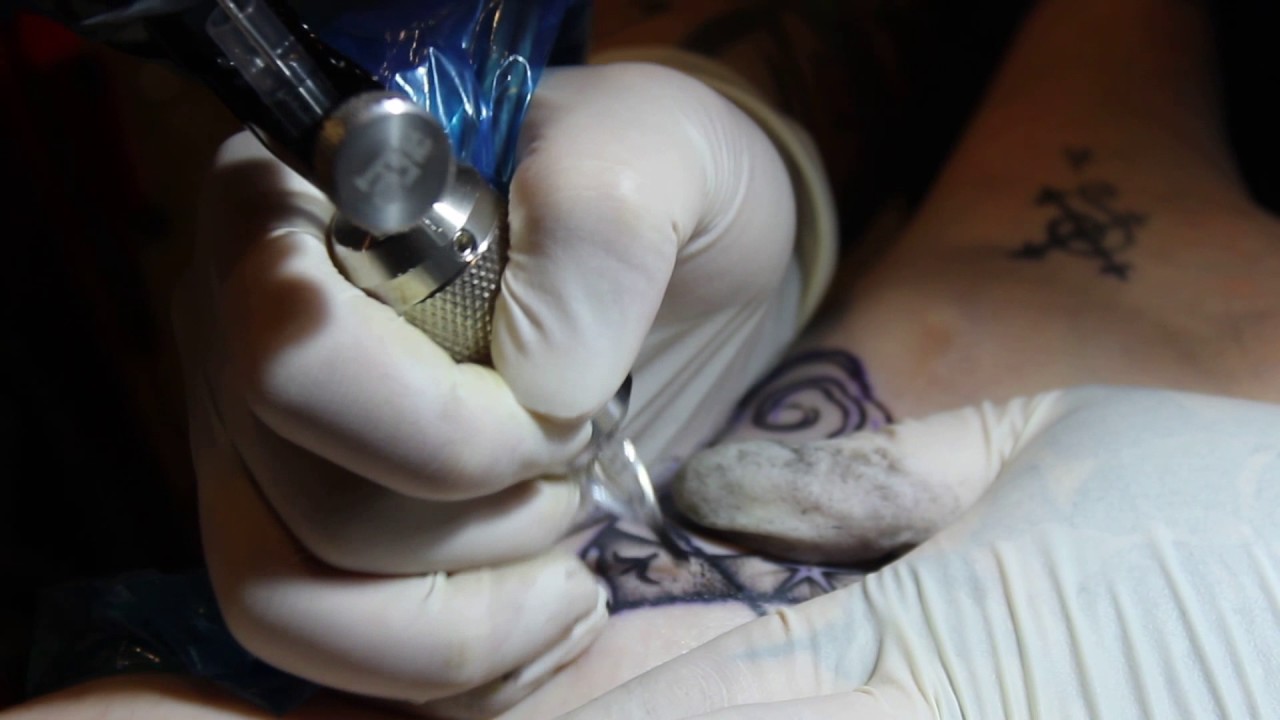 Tattoos by Ildo at Studio Lucent in Seoul - YouTube