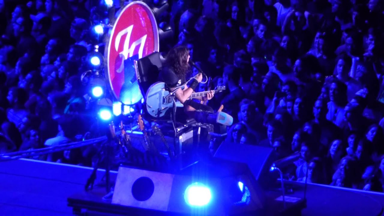 Foo Fighters - "Big Me" live @ CitiField 7-16-2015 - YouTube