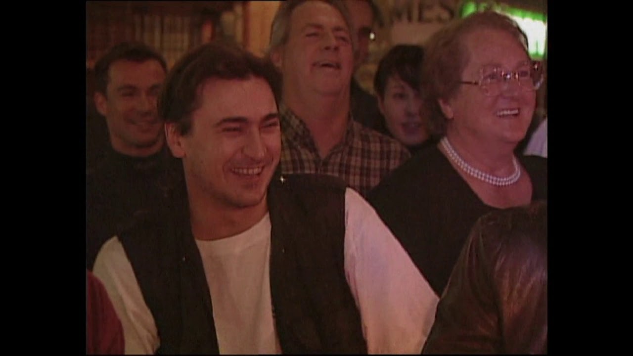 Merry Exmas Col Elliott - YouTube