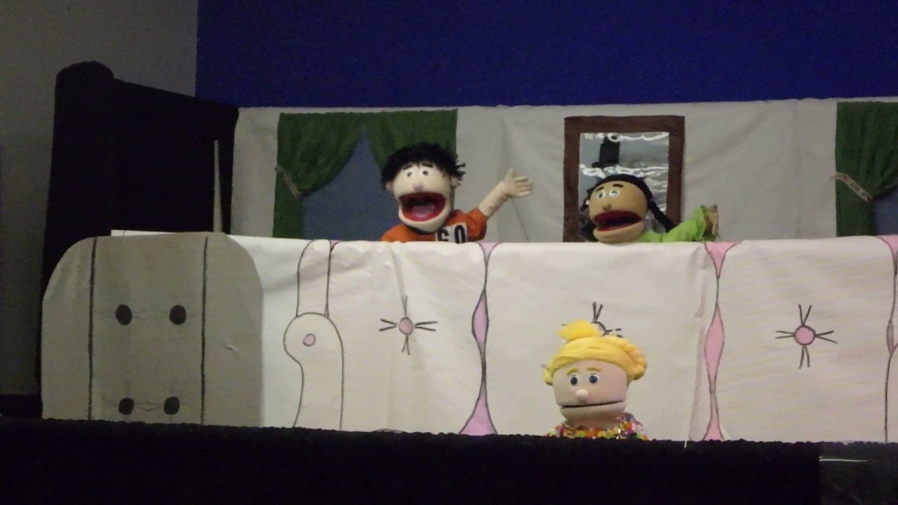 Puppet show: Chester and his family learn about Brotherly Love. - YouTube
