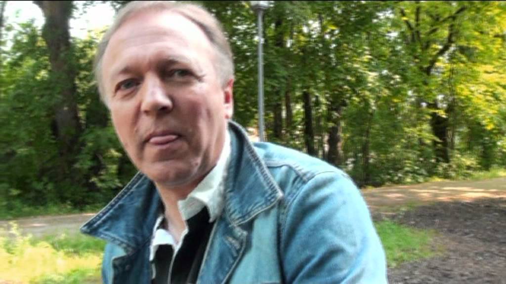 Peter Breidenbach - Tagesimpuls: "Wer nicht singen kann,... - YouTube