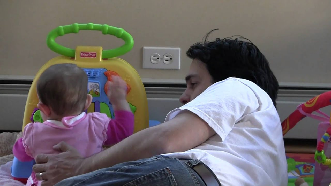 December 2010 Gabi & Daddy playing - YouTube