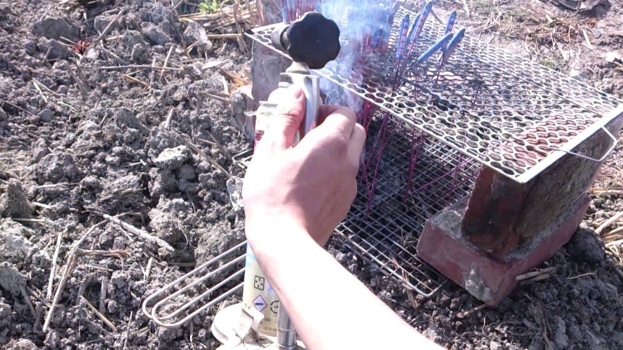 Rocket firecracker multifire! - YouTube