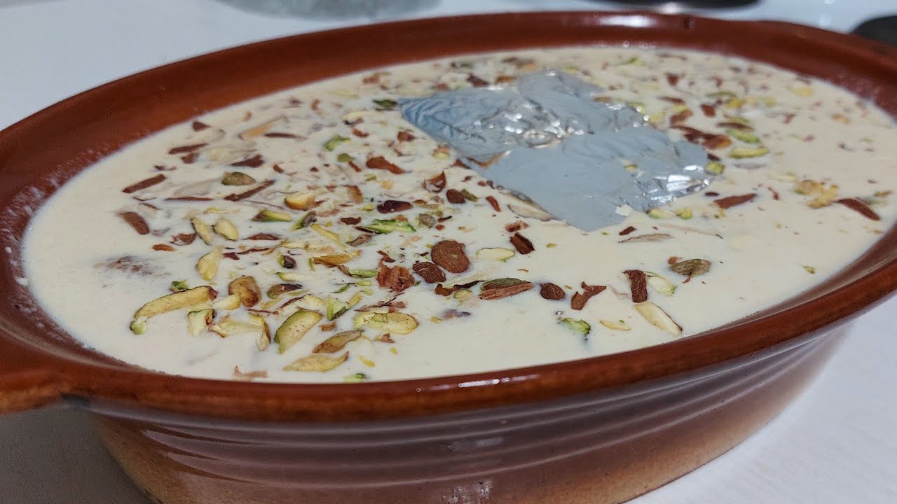 Khoya Malai Cake ( Homemade Recipe ) | Zaike Ki Talash - YouTube