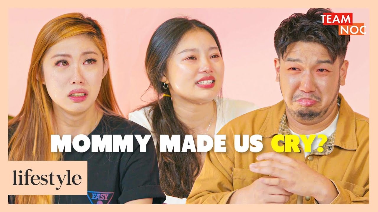 Our Mums Become Youtubers For A Day | Mother's Day Special - YouTube