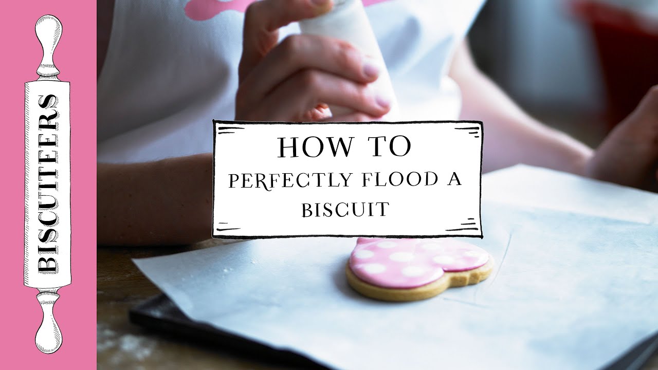 How to flood a biscuit | Flood Icing Tutorial | Biscuiteers - YouTube