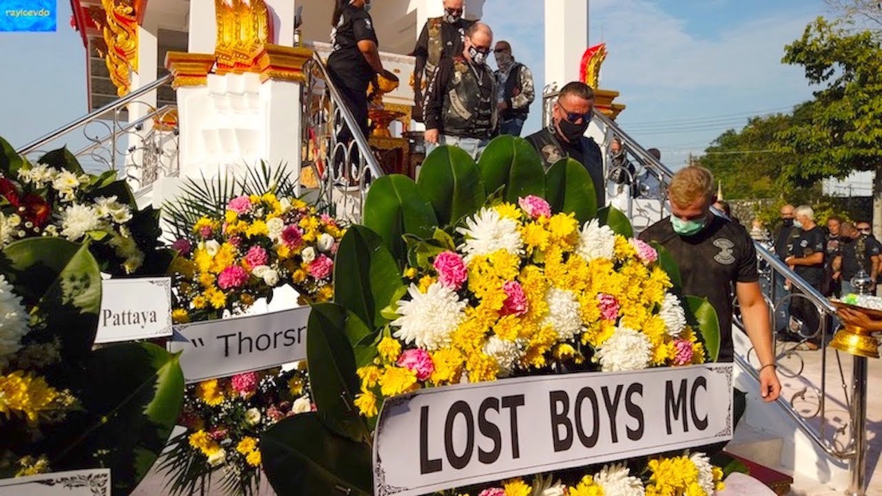 BERNARD WHYTE Funeral Run Pattaya Thailand January 5 2022 - YouTube