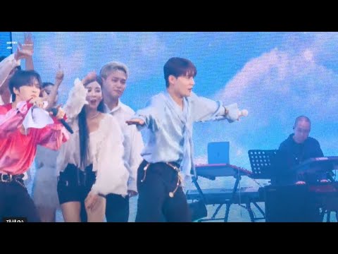 4K 241110 JX 2024 CONCERT IDENTITY in Seoul | XIA - SKY (잔망쟁이가 귀여워서..) - YouTube