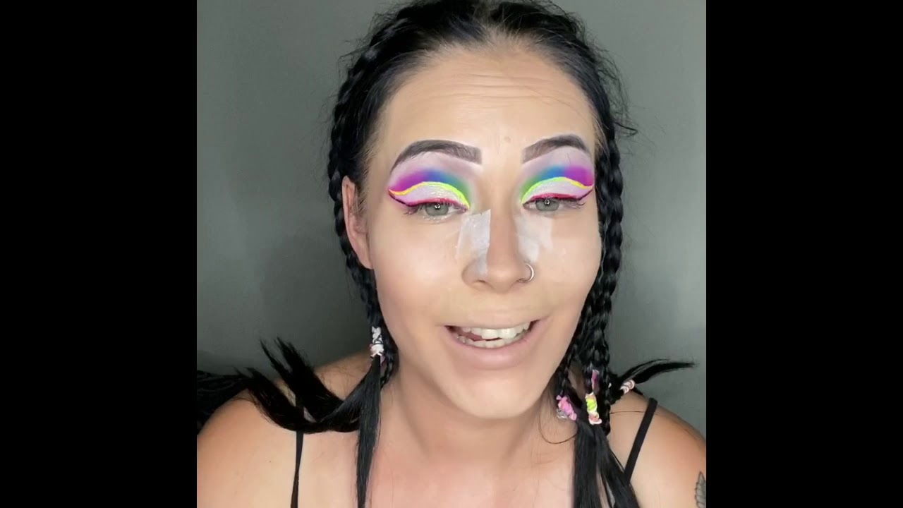 Tropical makeup tutorial💜💛💚💙 - YouTube