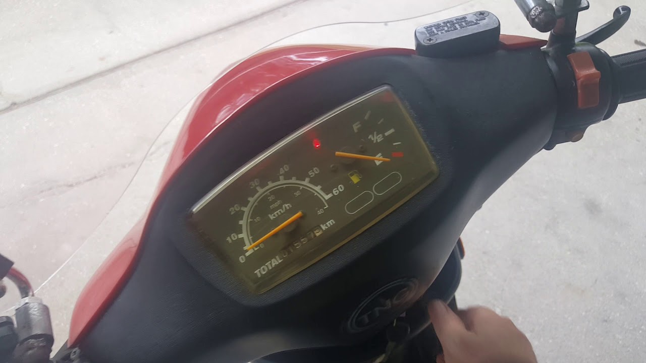 50cc TNG Scooter Startup & Walk Around. - YouTube