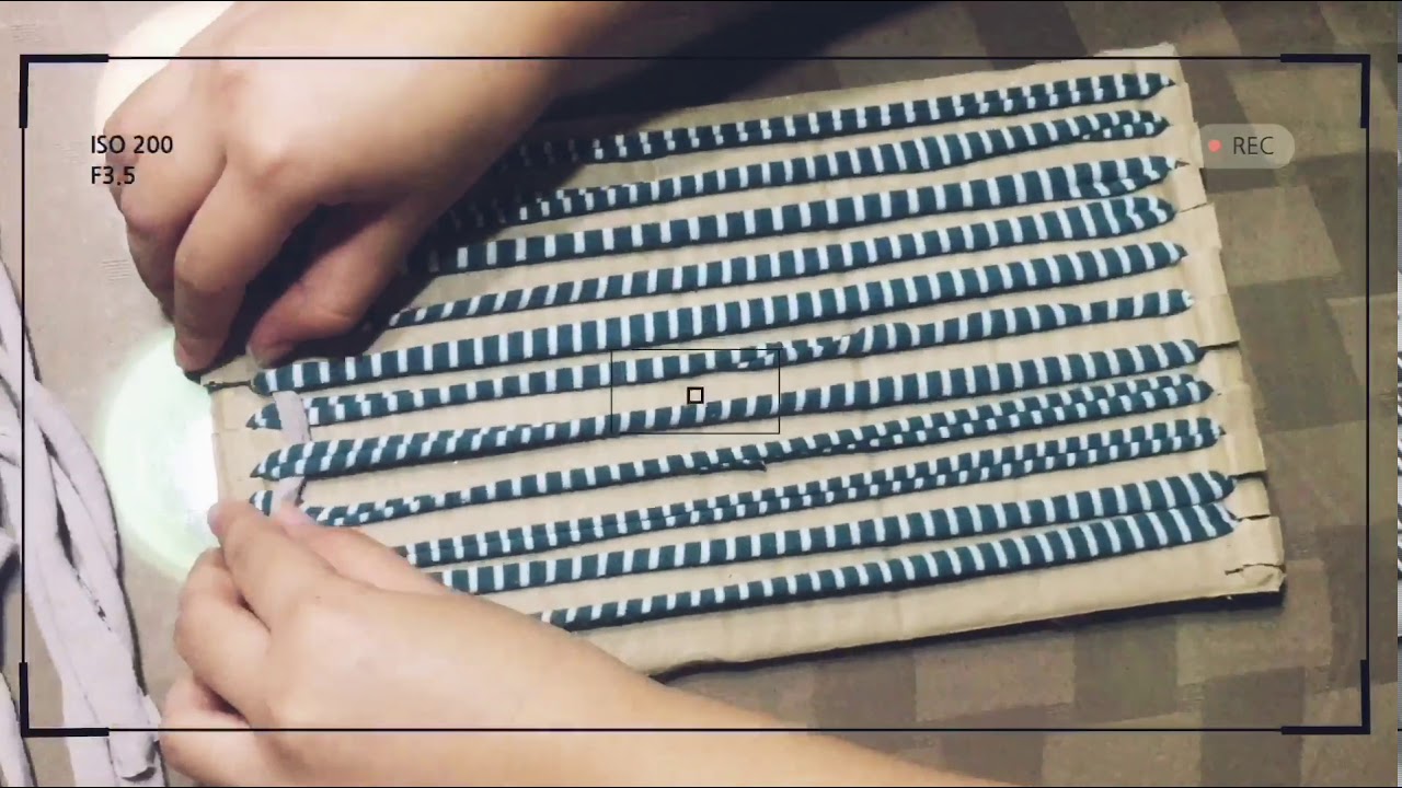 Weaving using old clothes - YouTube