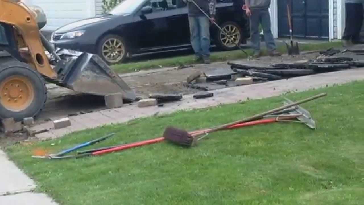 Removal of old asphalt on residential driveway I - YouTube