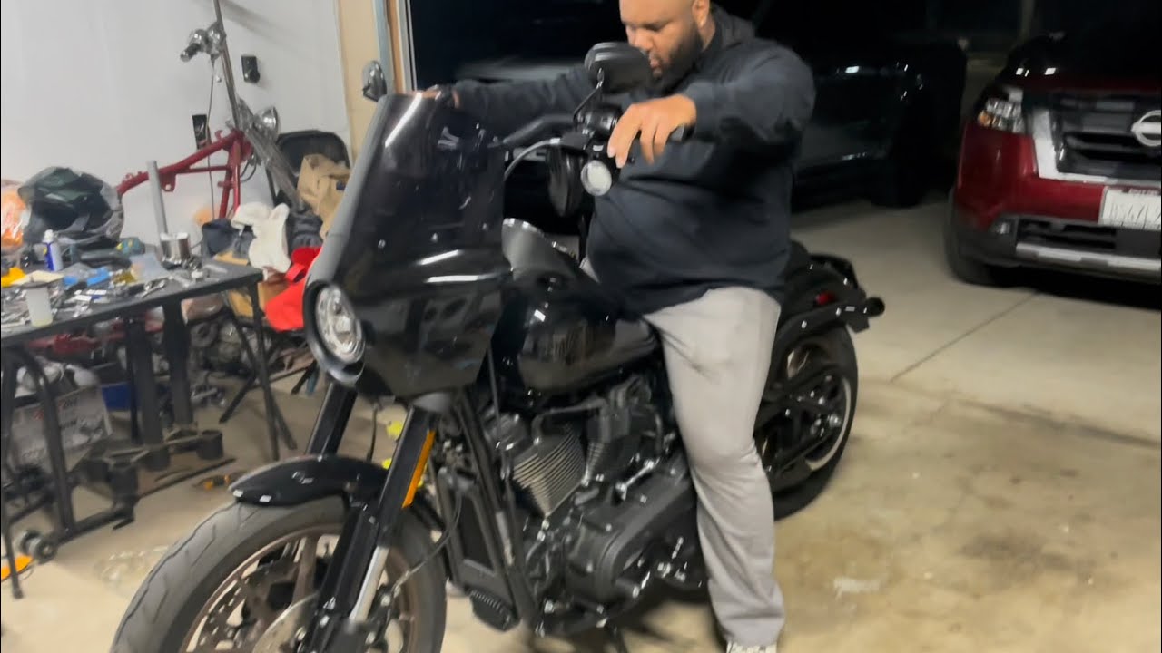 Harley Davidson Lowrider S fxlrs riser install - YouTube