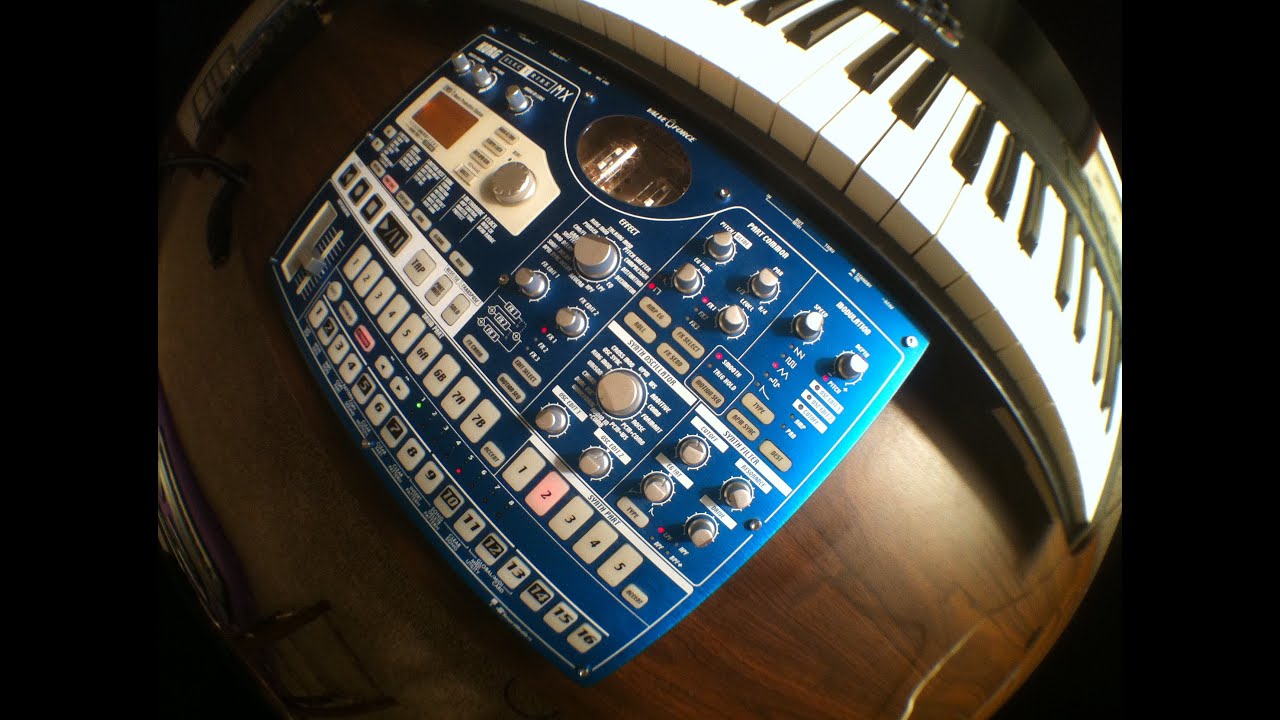 Korg Electribe MX (EMX-1) - Tutorial Part 1 - MIDIVERSE - TV - YouTube