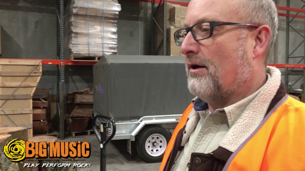 Cole Clark Factory Tour - Pt. 3 - YouTube