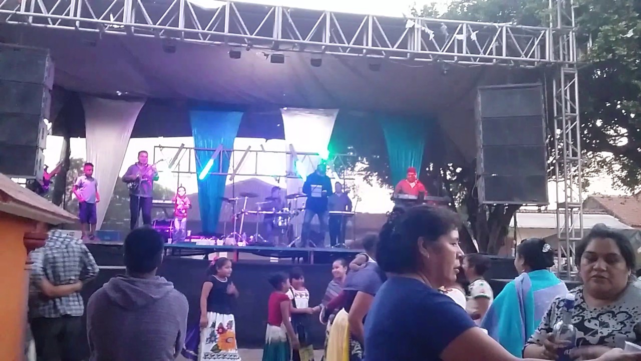 Grupo "zuspiro" d Huancito Mich. - YouTube