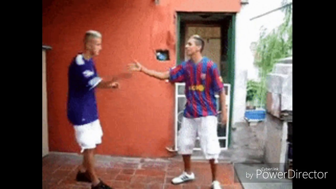 Reggaeton de Mozart- Requiem en flow menor - YouTube